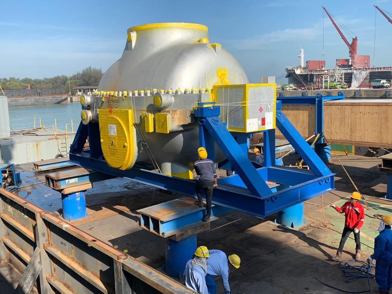 Project / Heavy Cargo – F1 Logix Indonesia